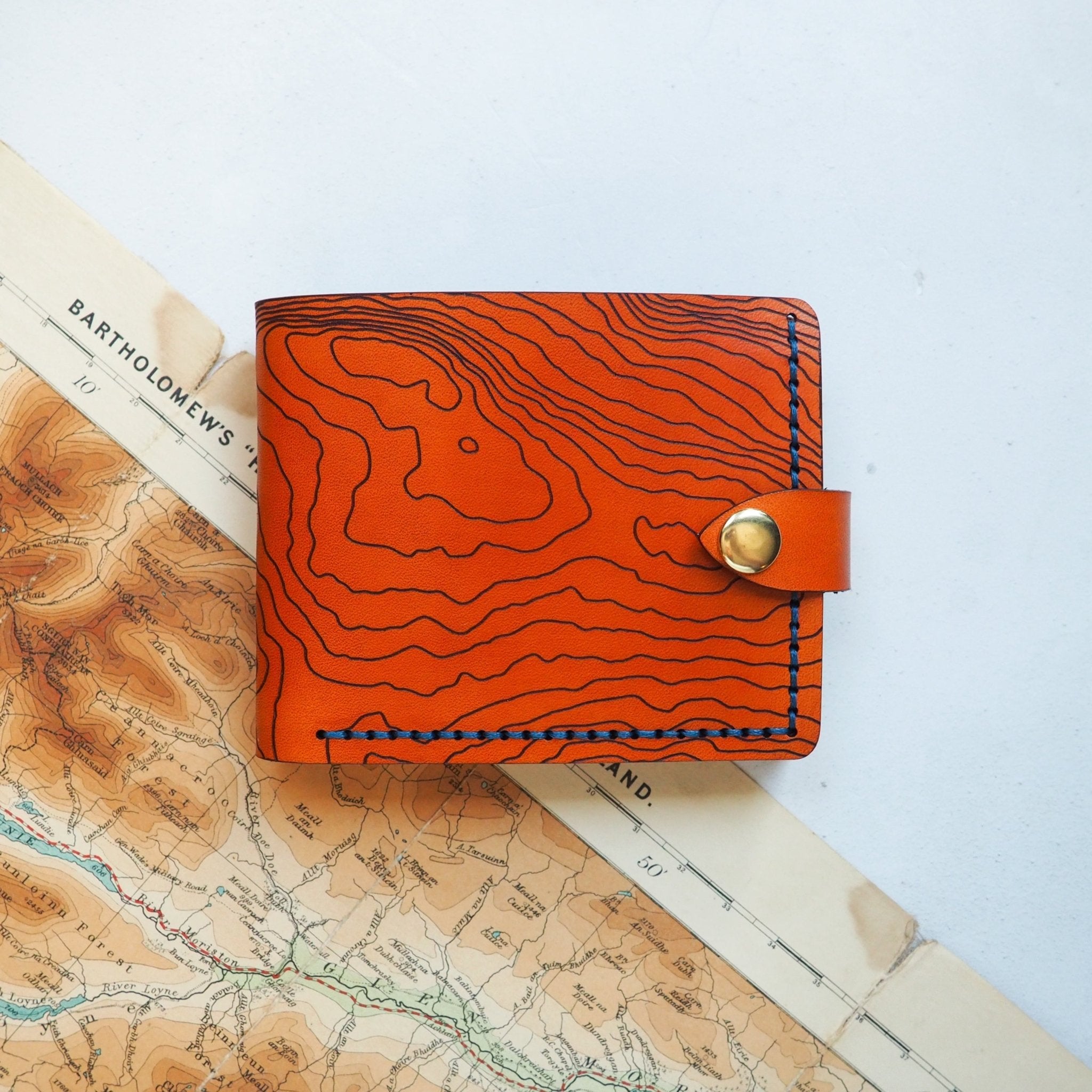 Personalised Wallet With Coin Pocket | Contour Mountain – HÔRD
