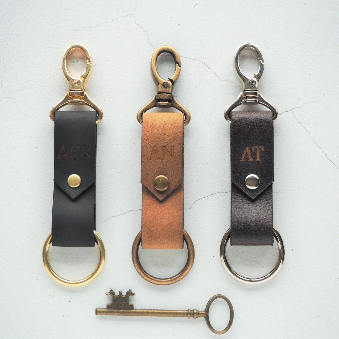 Custom Leather Key Fobs – HÔRD
